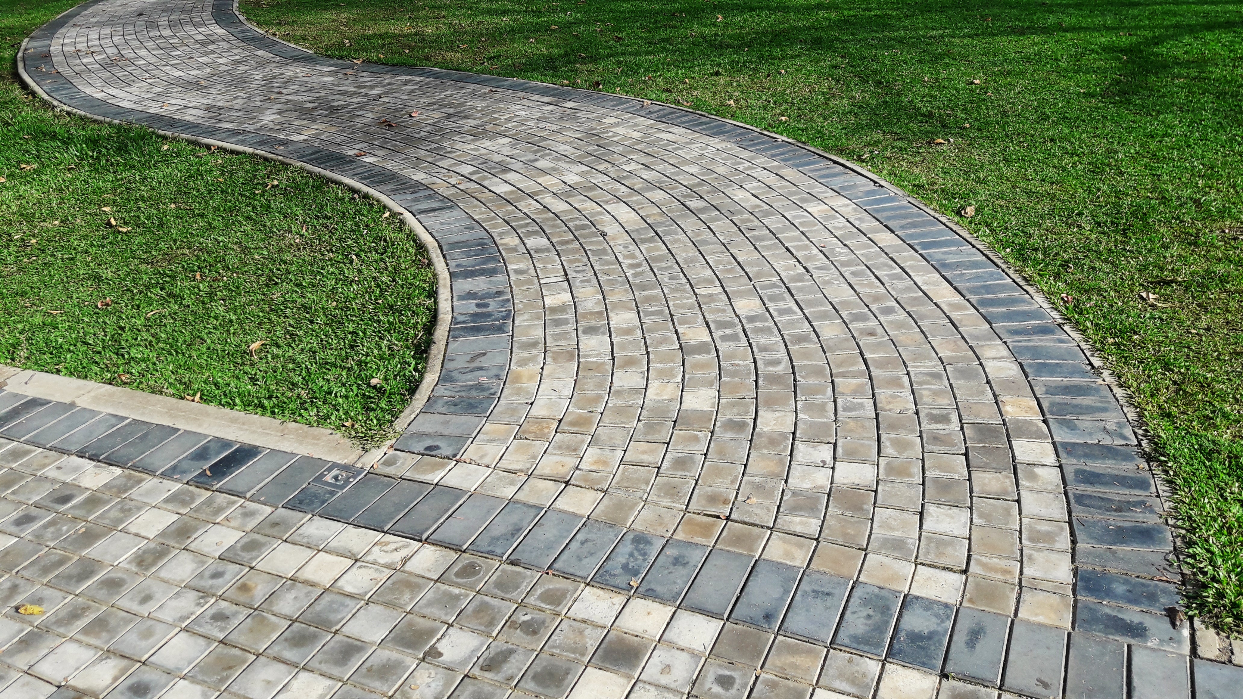 Landscaping by definition – Kemp Sand & Gravel Inc.